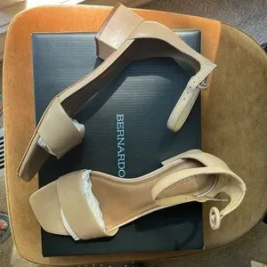 Bernardo | Shoes | Jalena Womens Blush Antique Calf Size 8m New